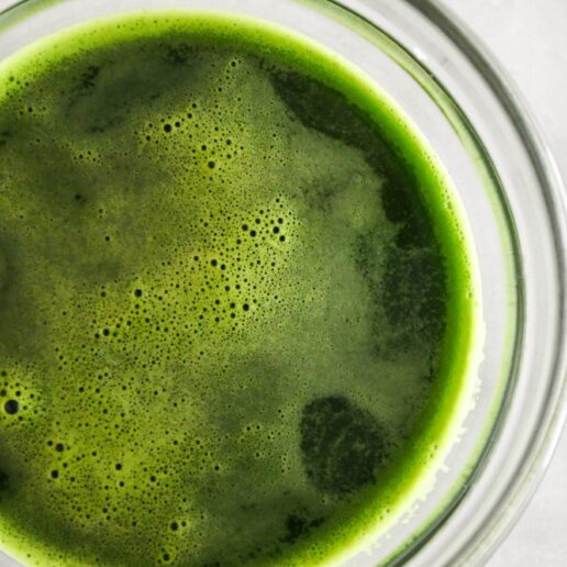 How to Make Pandan Juice in 10 minutes or Less | Foodelicacy