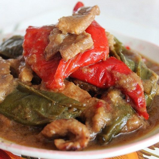 Pork in Tamarind Sauce (Babi Assam) - Foodelicacy