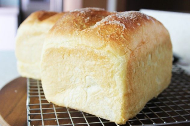 English Cottage Bread | Foodelicacy