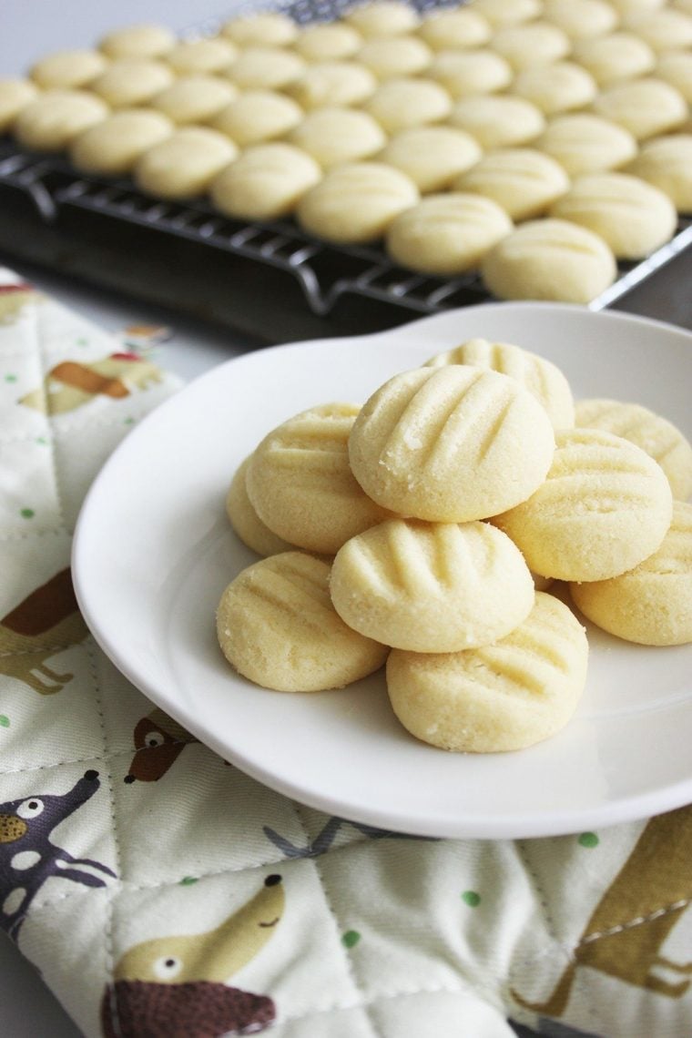 Sugee Cookies - Makes Melt-in-Your-Mouth Magic! - Foodelicacy