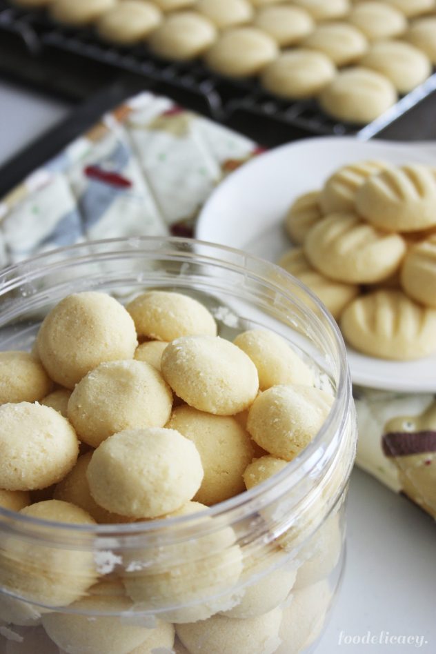 Sugee Cookies - Makes Melt-in-Your-Mouth Magic! | Foodelicacy