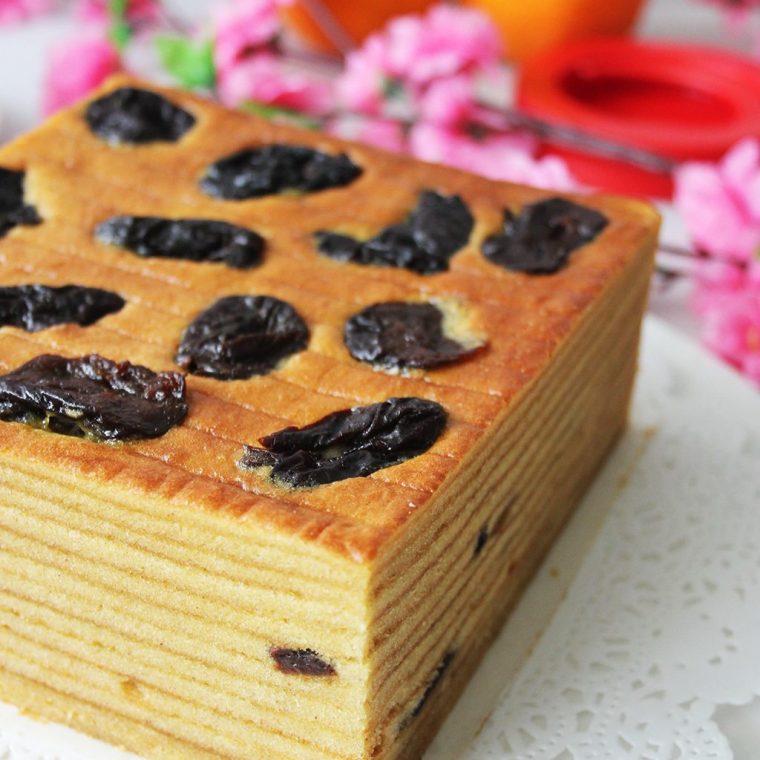 Indonesian Prune Layer Cake (Prune Lapis Cake) - Foodelicacy
