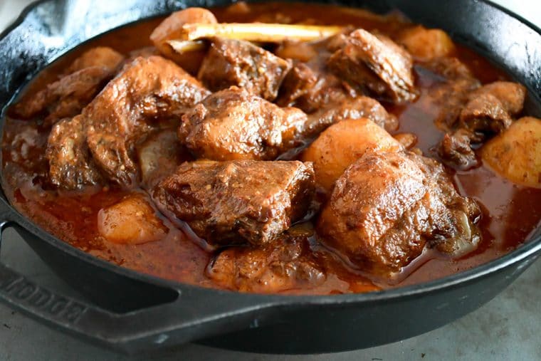 Devil Curry {A Taste of Eurasian Delights} | Foodelicacy