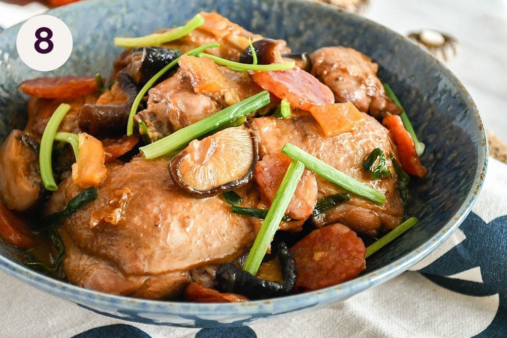 Braised Chicken with Mushrooms and Chinese Sausages | Foodelicacy