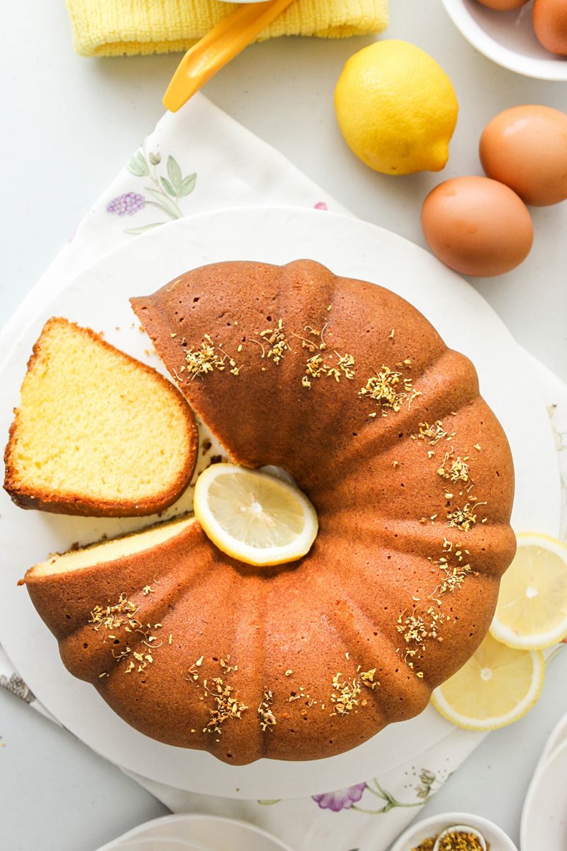 Famous Lemon Cake | Foodelicacy