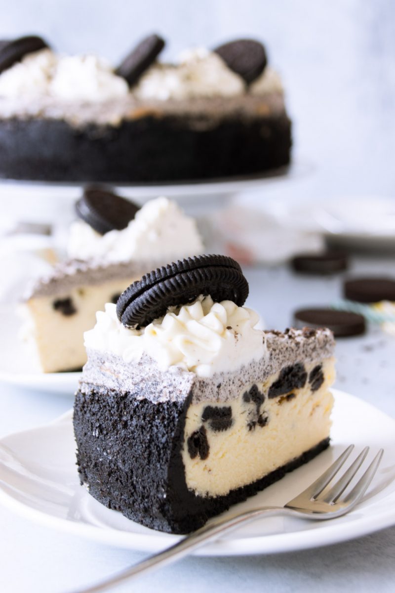 Oreo Cheesecake with Oreo Whipped Cream Topping | Foodelicacy