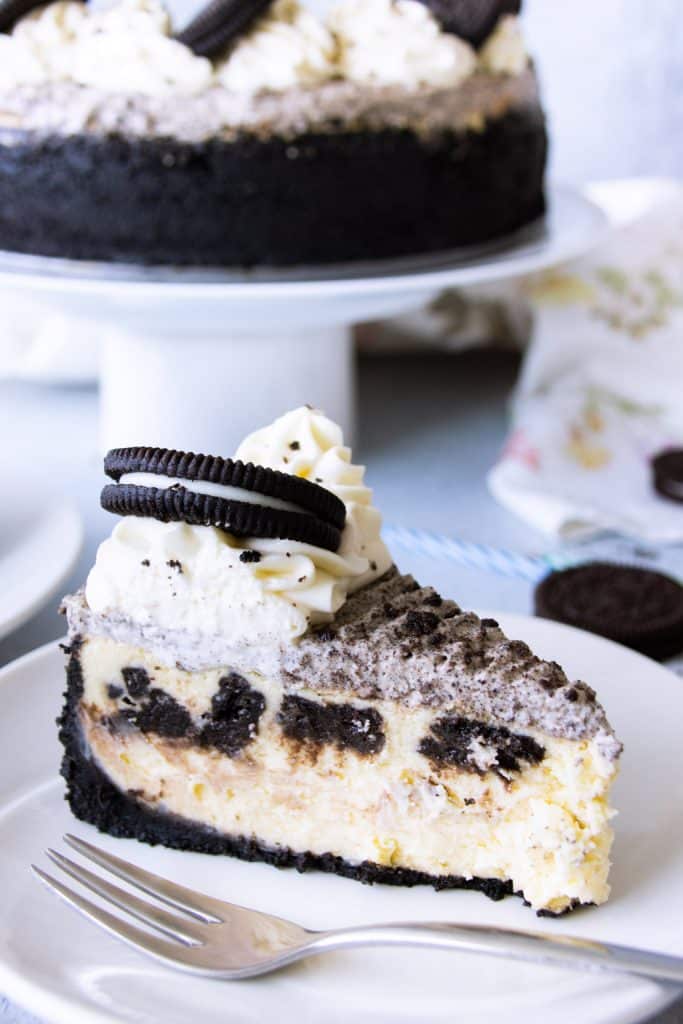 Oreo Cheesecake with Oreo Whipped Cream Topping | Foodelicacy