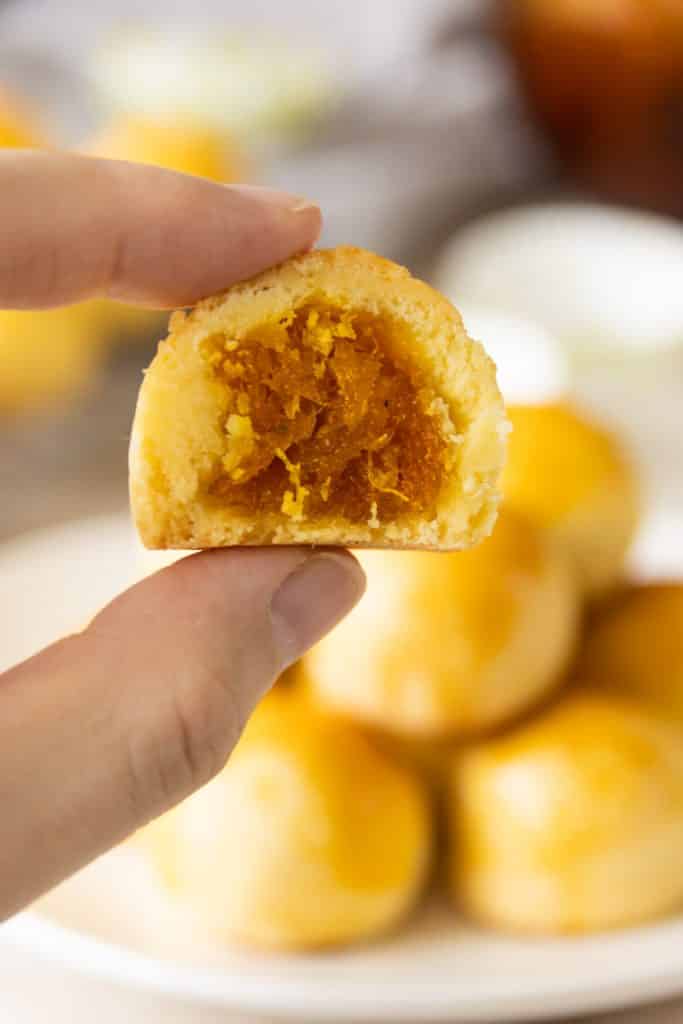 Golden Pineapple Tarts a.k.a 'Golf Ball' Tarts | Foodelicacy