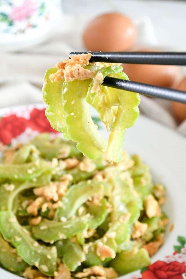 Cantonese-Style Stir-fried Bitter Gourd with Eggs | Foodelicacy