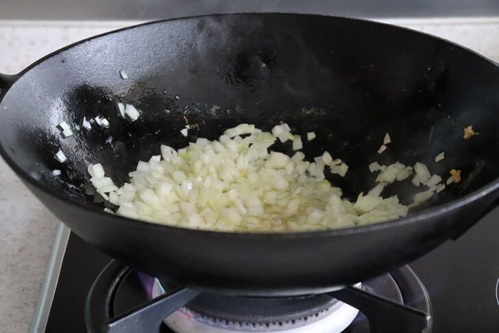 Chinese Egg Fried Rice + Top Tips for Perfect Texture {with VIDEO ...