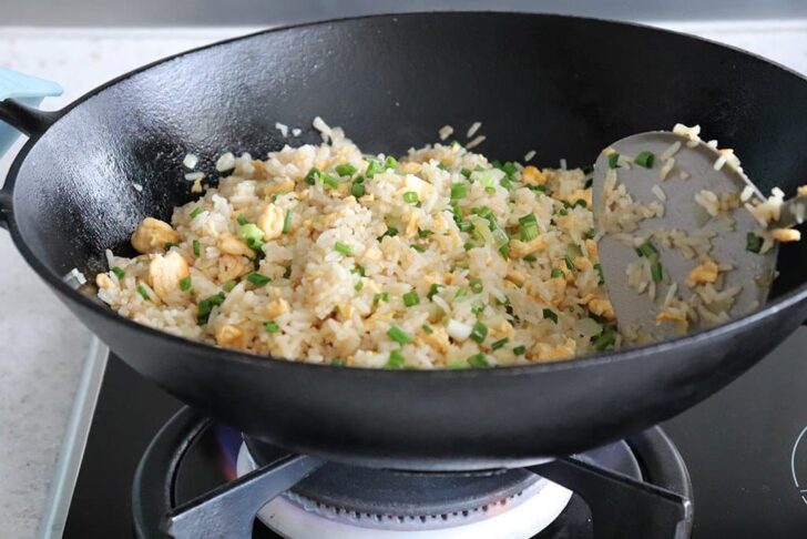 Chinese Egg Fried Rice + Top Tips for Perfect Texture {with VIDEO ...