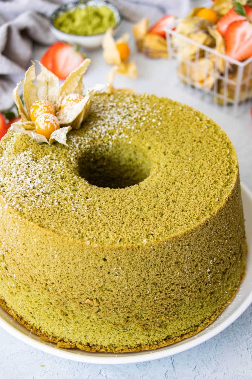 Matcha Chiffon Cake (抹茶シフォンケーキ) | Foodelicacy