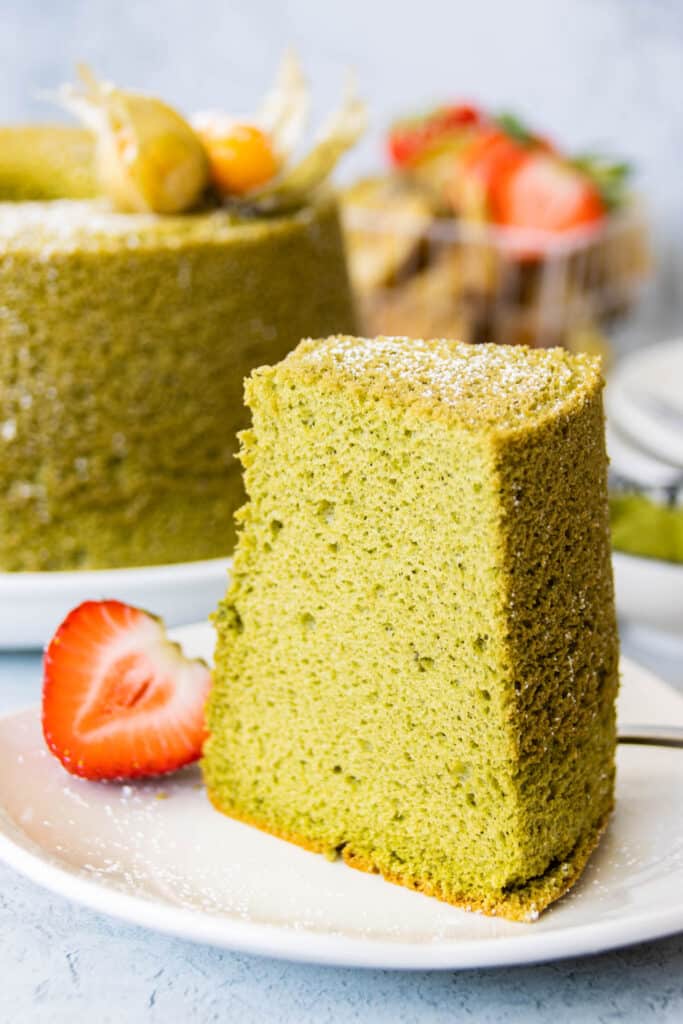Matcha Chiffon Cake - Foodelicacy