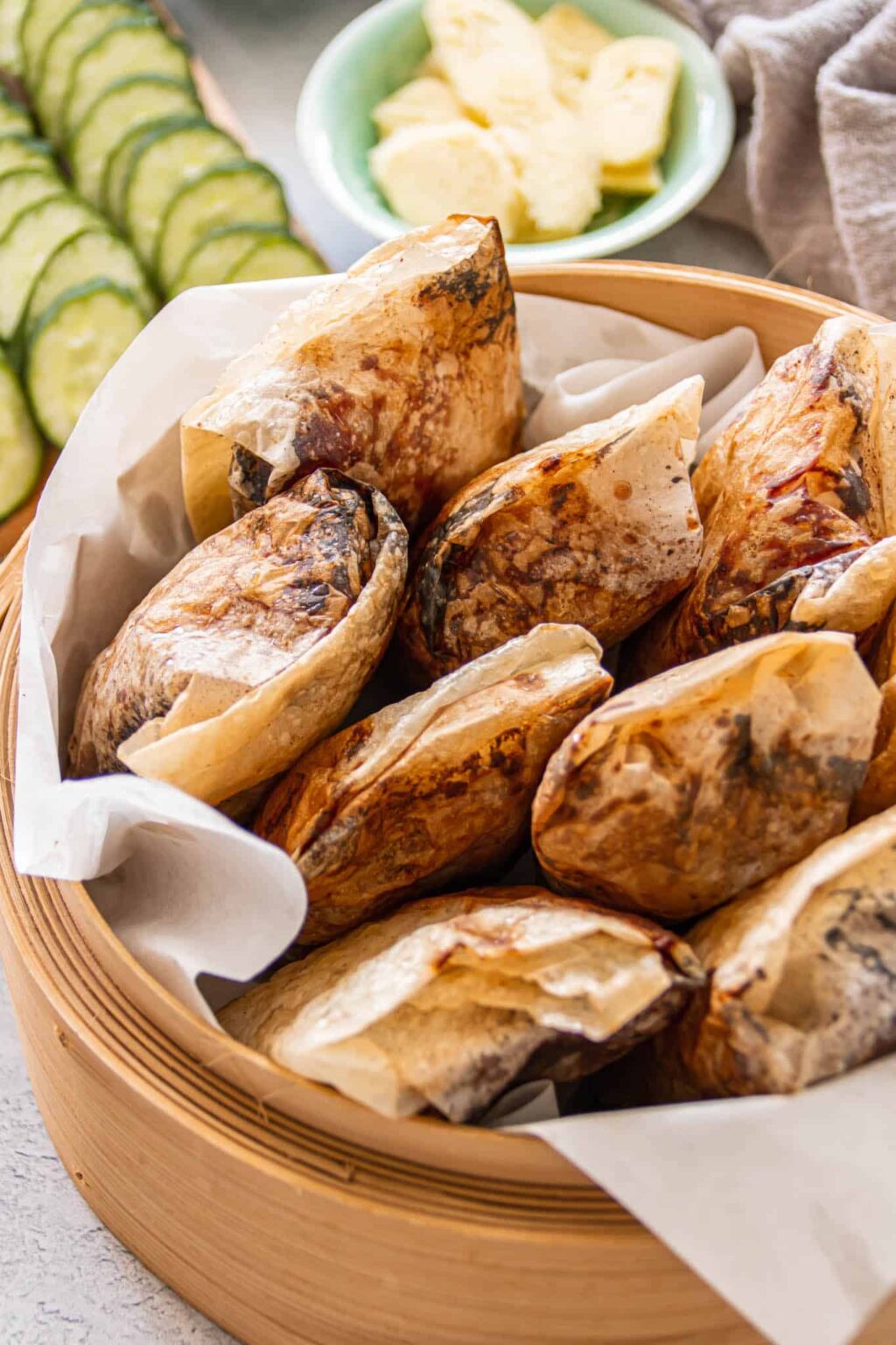 Chinese Paper-wrapped Chicken | Foodelicacy