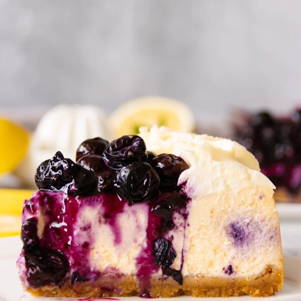 How to Make the Best Blueberry Cheesecake: Tried & Tested Steps