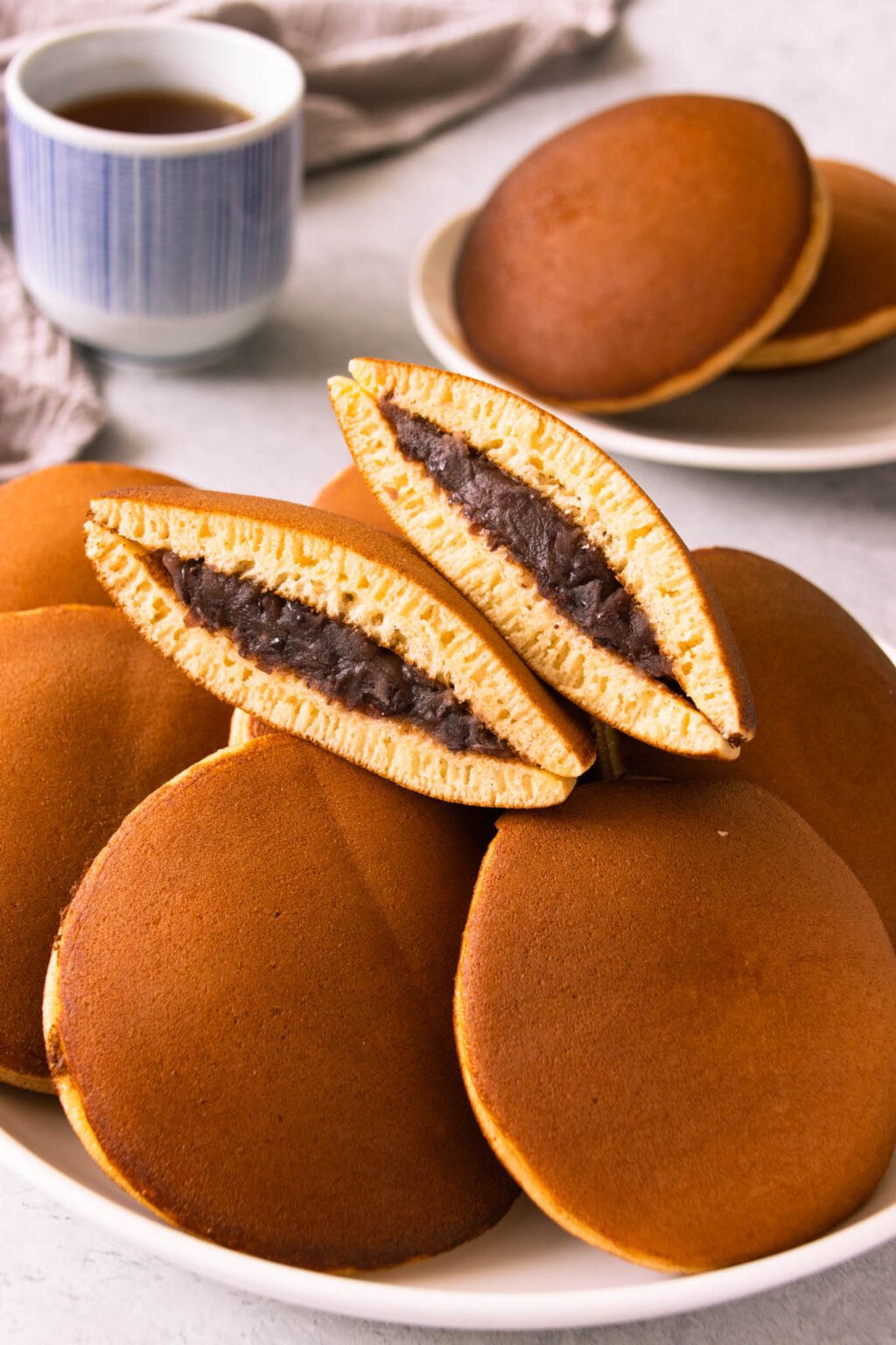 Dorayaki (どらやき) Japanese Red Bean Pancakes | Foodelicacy