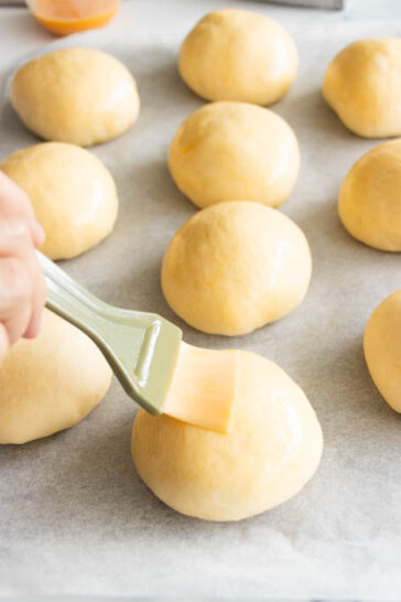 Anpan (あんパン) Japanese Red Bean Buns | Foodelicacy