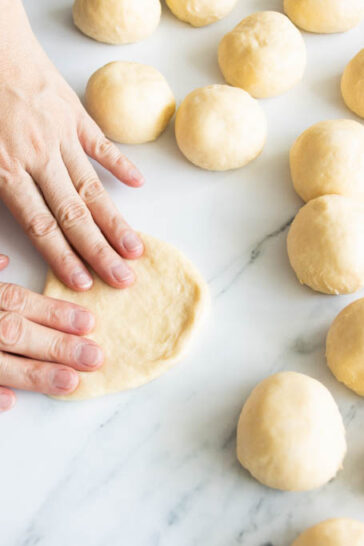 Anpan (あんパン) Japanese Red Bean Buns | Foodelicacy